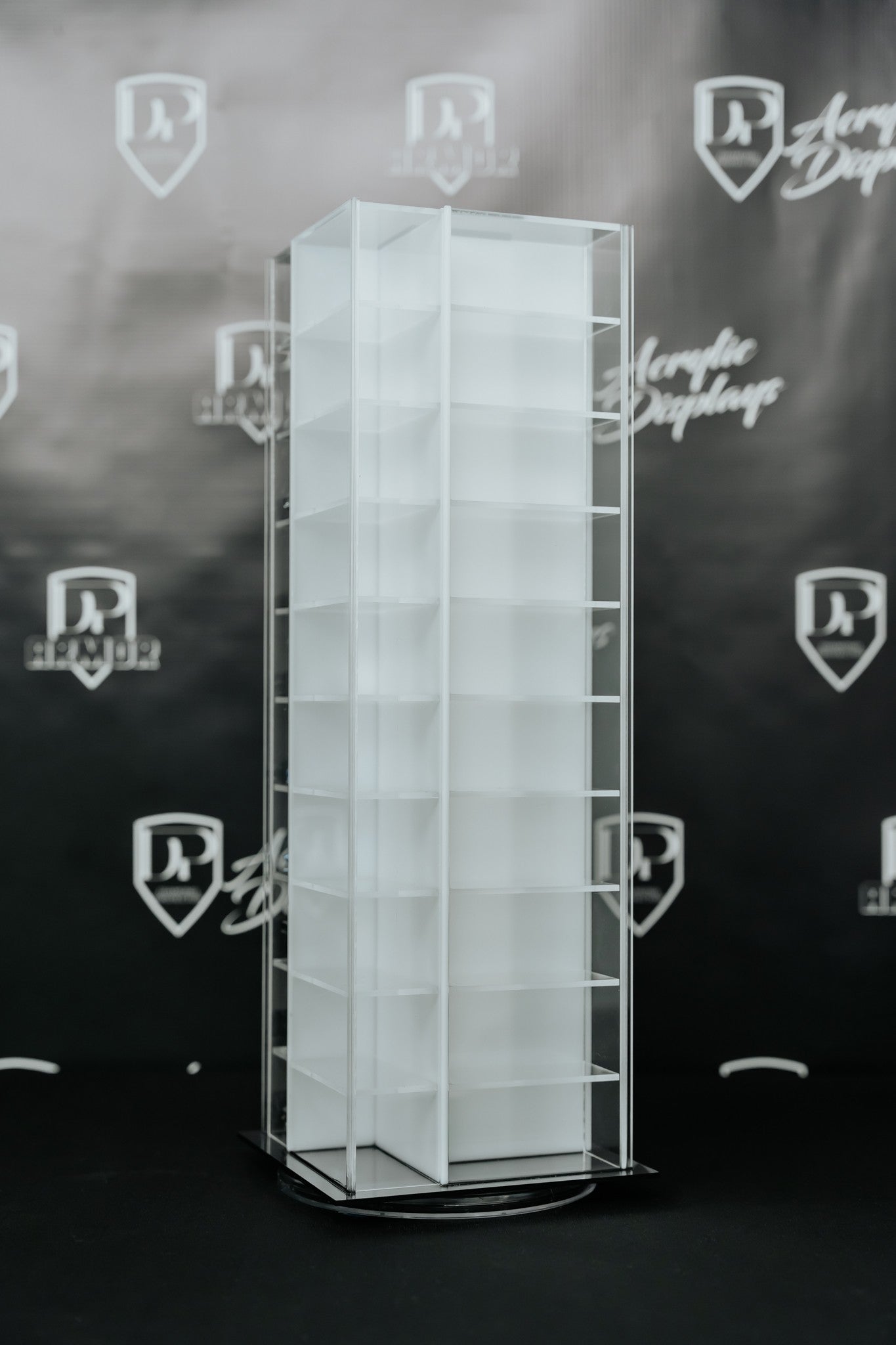 Spinning Towers / Wall Mount Displays – Diamond Protector